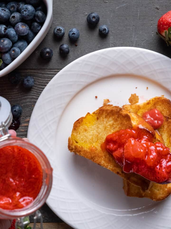 Easy Raspberry Compote (Sauce) Recipe